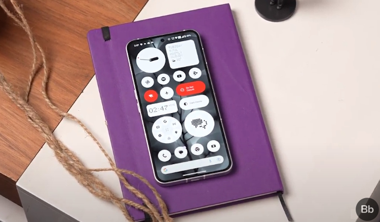 Nothing Phone 2 Review: Price Dilutes the Hype? | Beebom