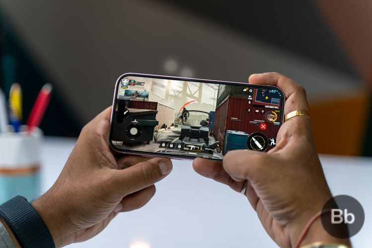 iPhone 15 Review: Meaningful 'Pro' Upgrades, Almost! | Beebom