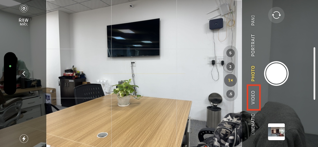 How to Record and View Spatial Video on iPhone 15 Pro | Beebom