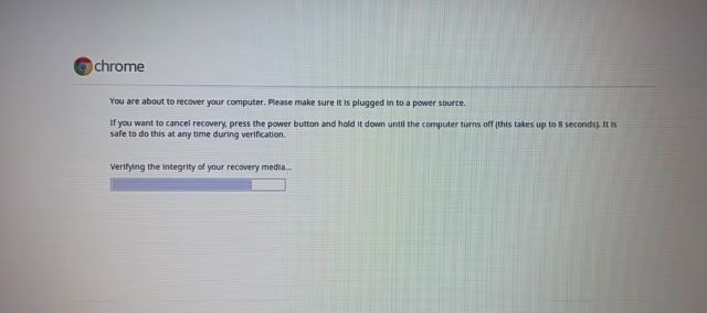 Chromebook Stuck on Chrome Screen? How to Fix! | Beebom