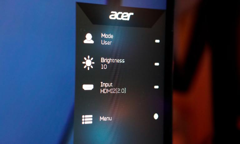 How to Adjust the Brightness on Windows 10 | Beebom