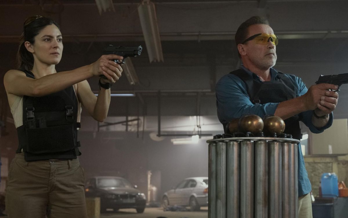 20 Best Comedy Shows to Watch on Netflix Right Now (2024) | Beebom
