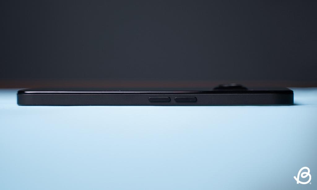 Nothing Phone (2a) Review: Lights, Camera, and a Banging Price | Beebom