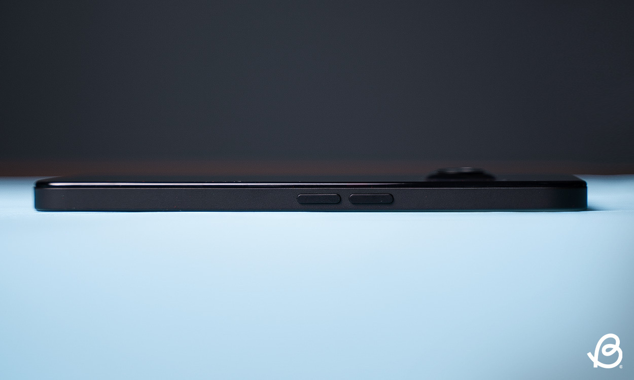 Nothing Phone (2a) Review: Lights, Camera, and a Banging Price | Beebom