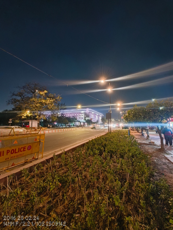 Nothing Phone (2a) Review: Lights, Camera, and a Banging Price | Beebom