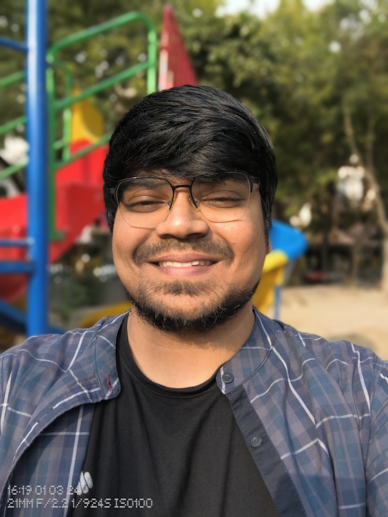 Nothing Phone (2a) Review: Lights, Camera, and a Banging Price | Beebom