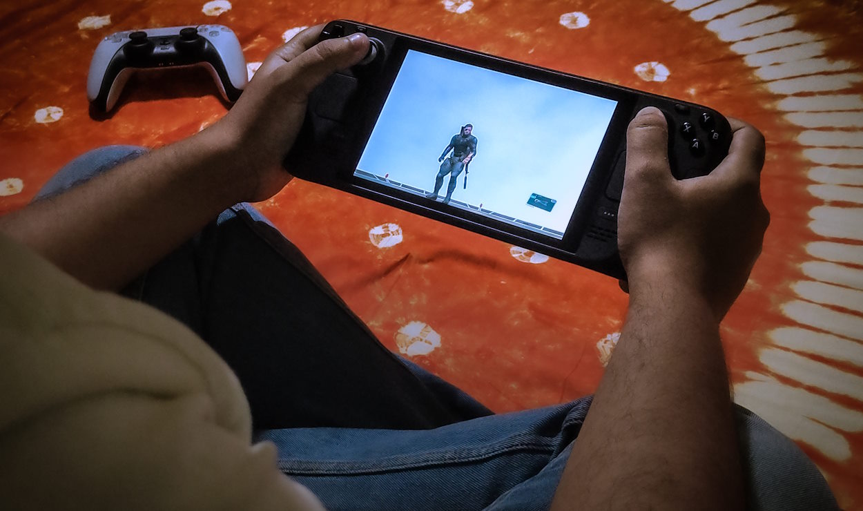 The Steam Deck Has Made Me Play More Games, and I'm Lovin It | Beebom