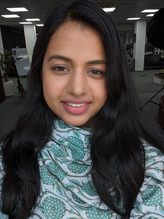 Pixel 8a vs Pixel 8: Which Should You Buy? | Beebom