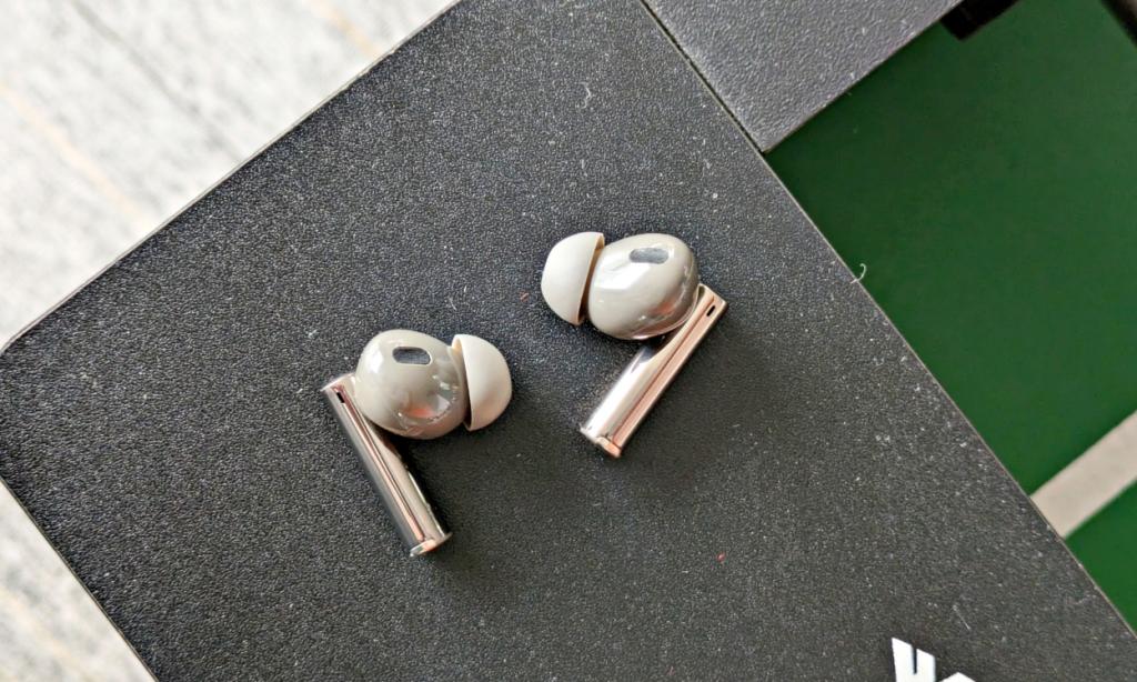 Realme Buds Air 6 Pro Review: Knocks Out the Competition? | Beebom