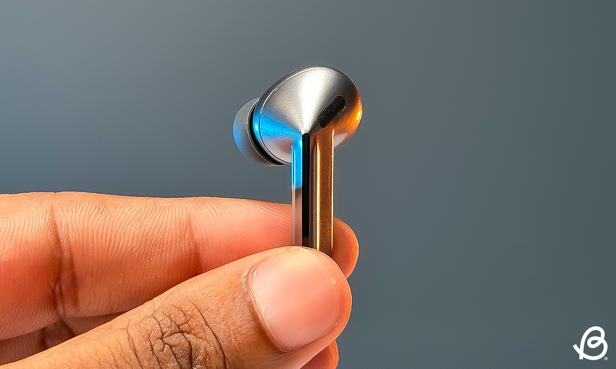 Samsung Galaxy Buds 3 Pro Review: If Looks Could Kill | Beebom