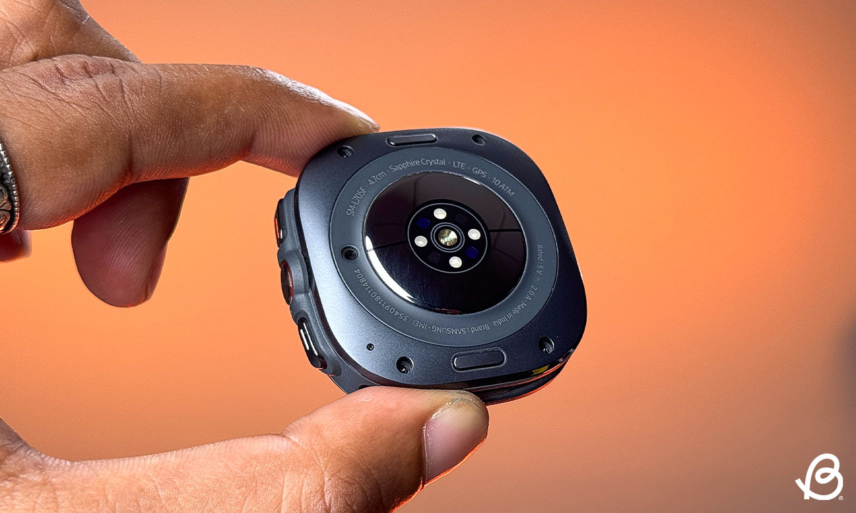 Samsung Galaxy Watch Ultra Review: Durable Squircle Wonderboy | Beebom