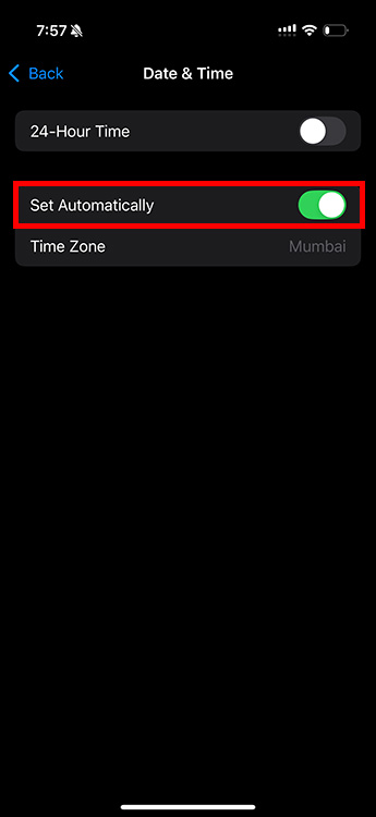 How to Fix 'Syncing with iCloud Paused' on iPhone | Beebom