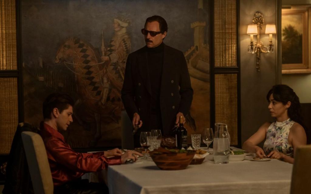 The Penguin: Who Is The Hangman In the TV Series and DC Comics? | Beebom