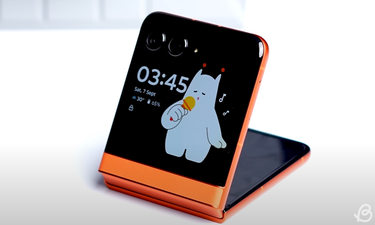 10 Best Small Phones You Can Buy in 2025 | Beebom