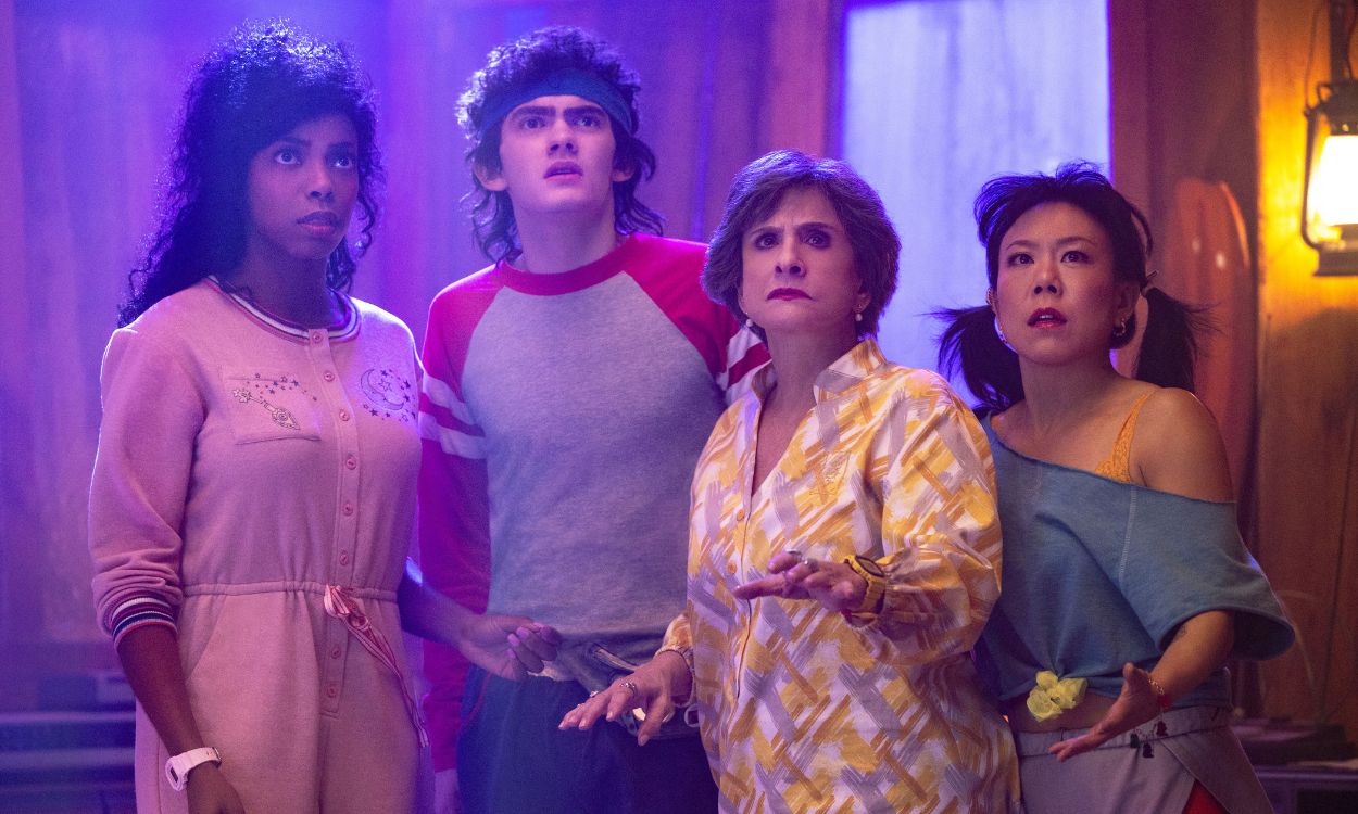 Agatha All Along: Who Is Evanora Harkness, Agatha's Mother and Is She ...