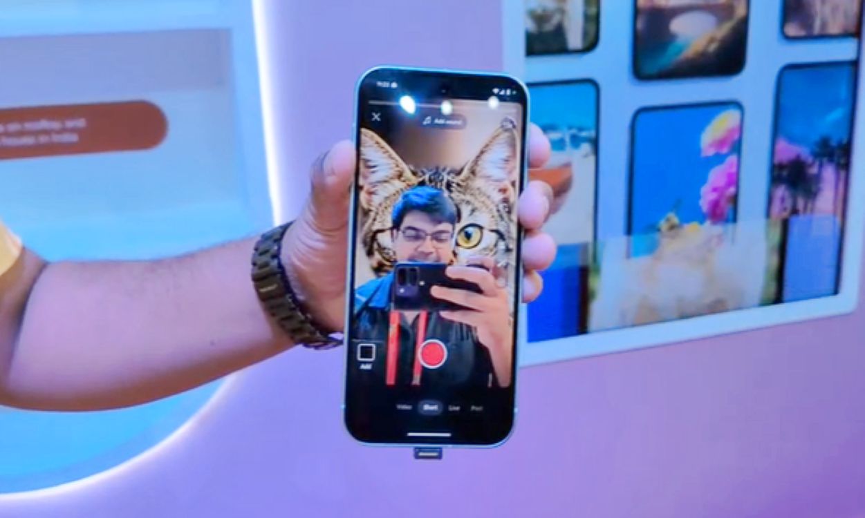YouTube's New Dream Screen Feature Lets You Create AI Backgrounds for ...