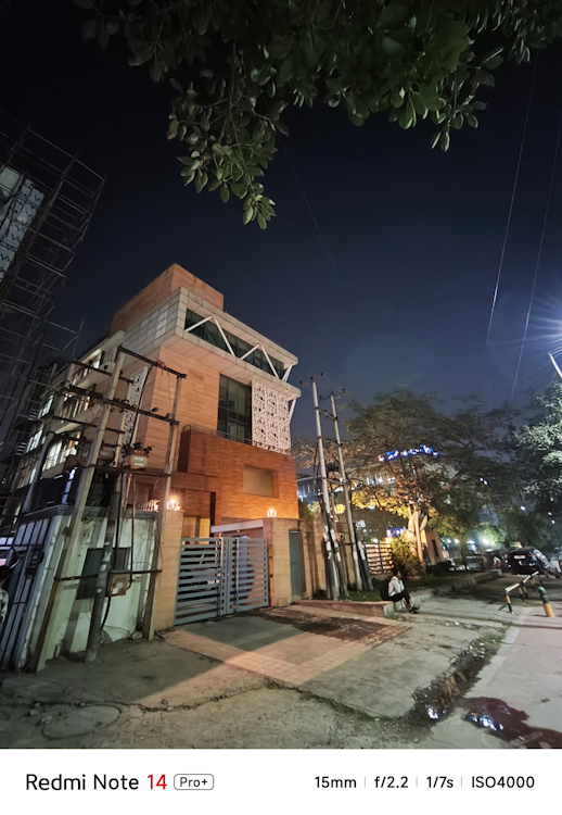 Redmi Note 14 Pro Plus First Impressions: A One-Sided Affair | Beebom