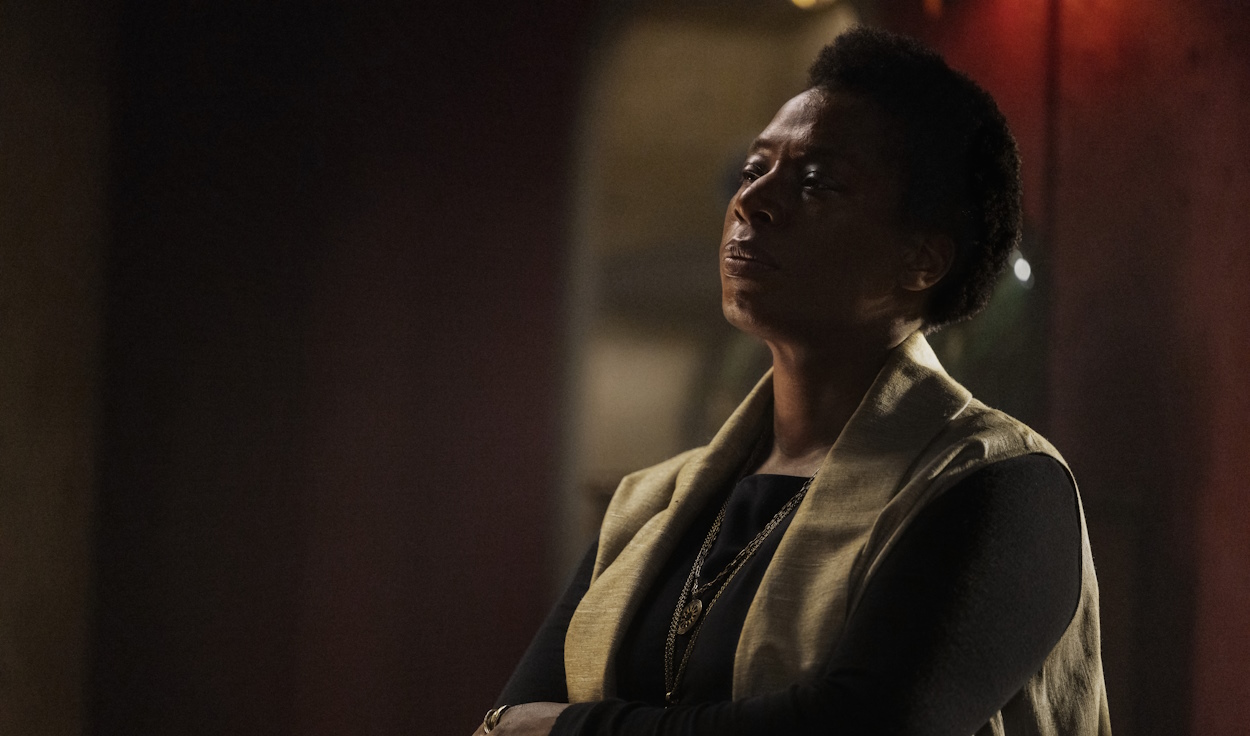 Silo Cast: All Reappearing and New Characters in Season 2 | Beebom