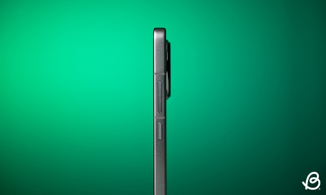 Redmi K80 Impressions: This Phone Means Business | Beebom